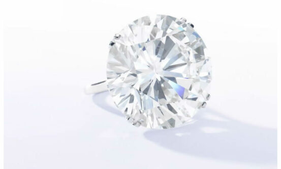 Confidence in the diamond dream - Rubel & Ménasché